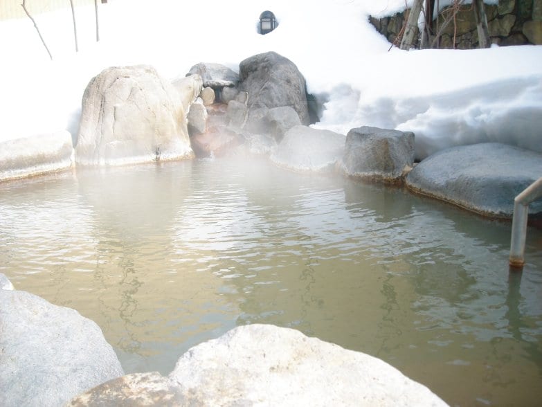 画像・写真：「つがいけマウンテンリゾート」で味わうダイナミックなツリーラン「TSUGA POW DBD」 帰りは千国街道の「道の駅 おたり」で食事や温泉、お土産も！【合計7枚】｜スキー ...